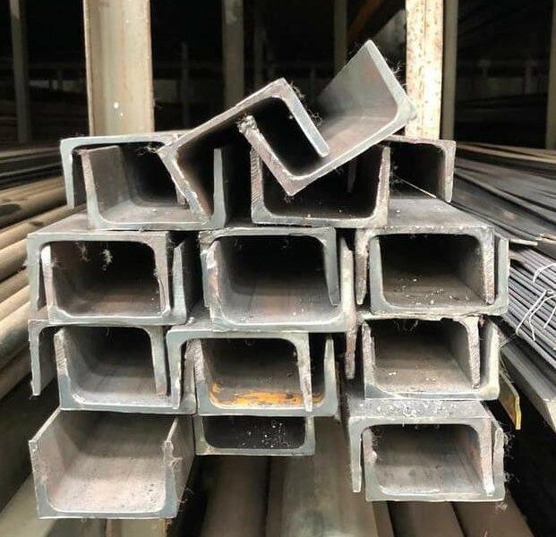 Cara Efektif Memanfaatkan Besi Kanal UNP - Rancangan Arsitektur