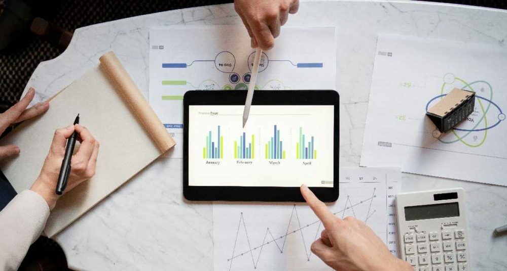 Apa Itu Expense Tracker? Manfaat & Tips Memilih Aplikasi Terbaik
